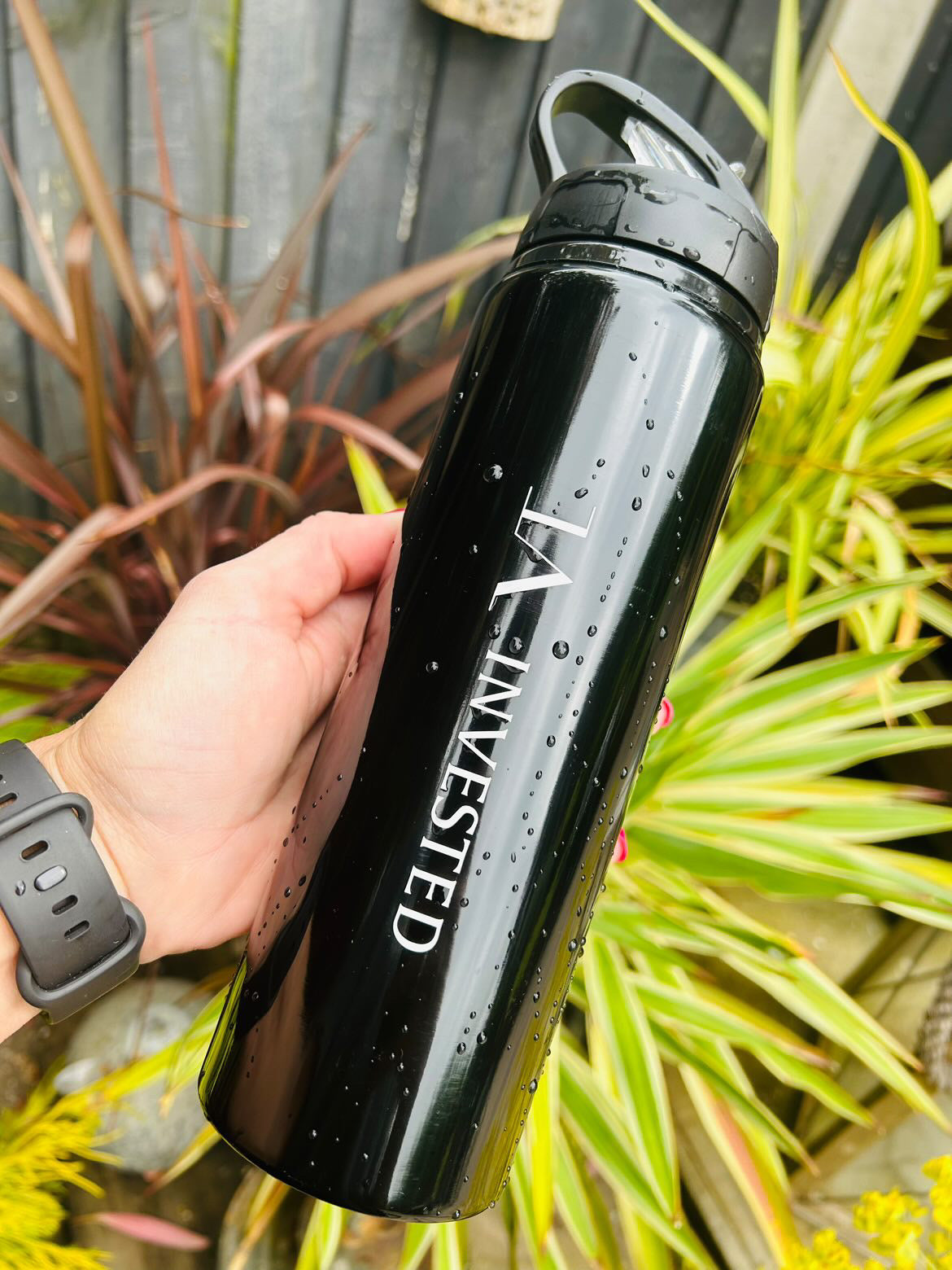 Aluminium Water Bottle – INVESTED ATHLETE